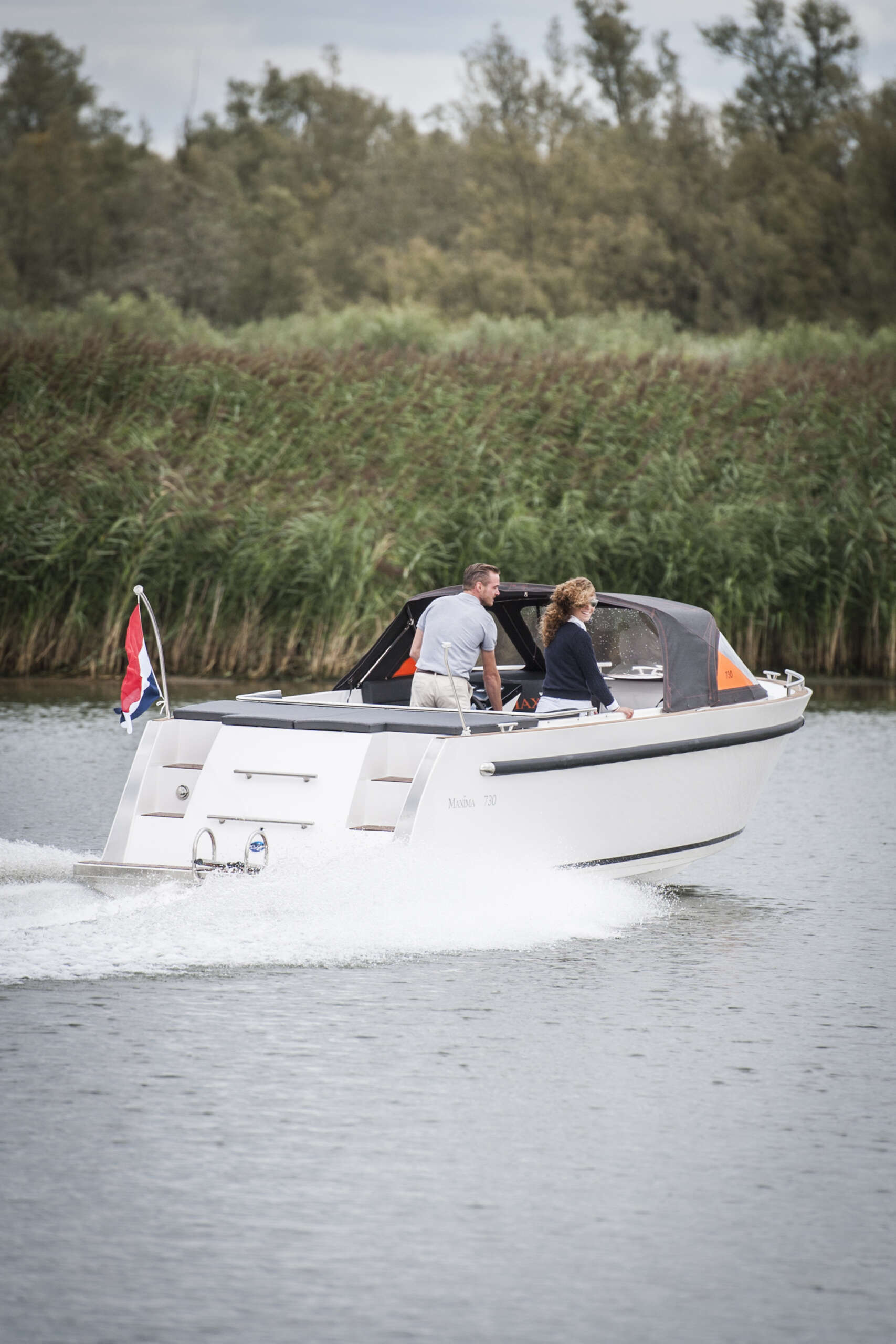 Maxima 730 - MaximaBoats USA